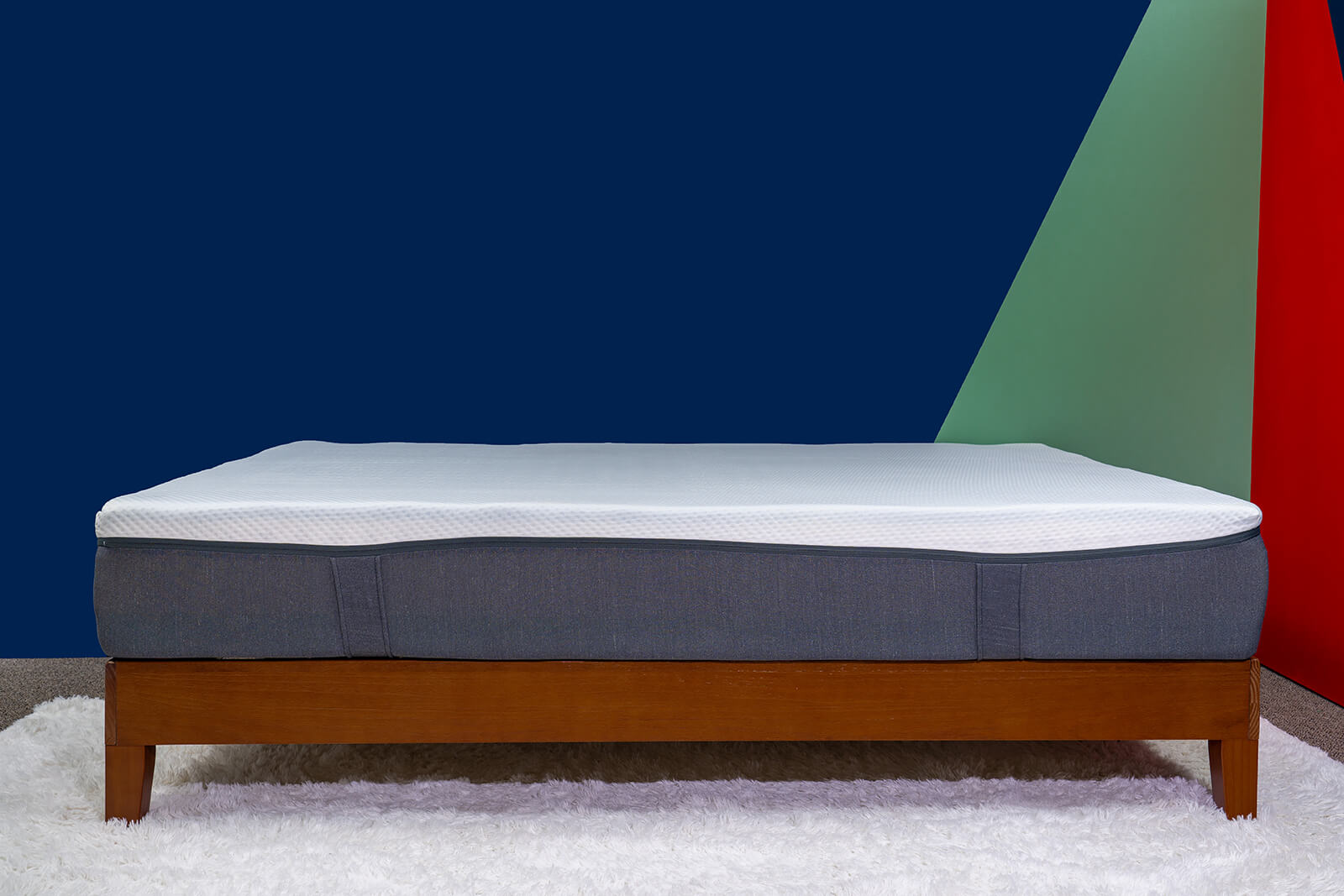 Best Mattress for Heavy People Canada - MattressReviews.ca