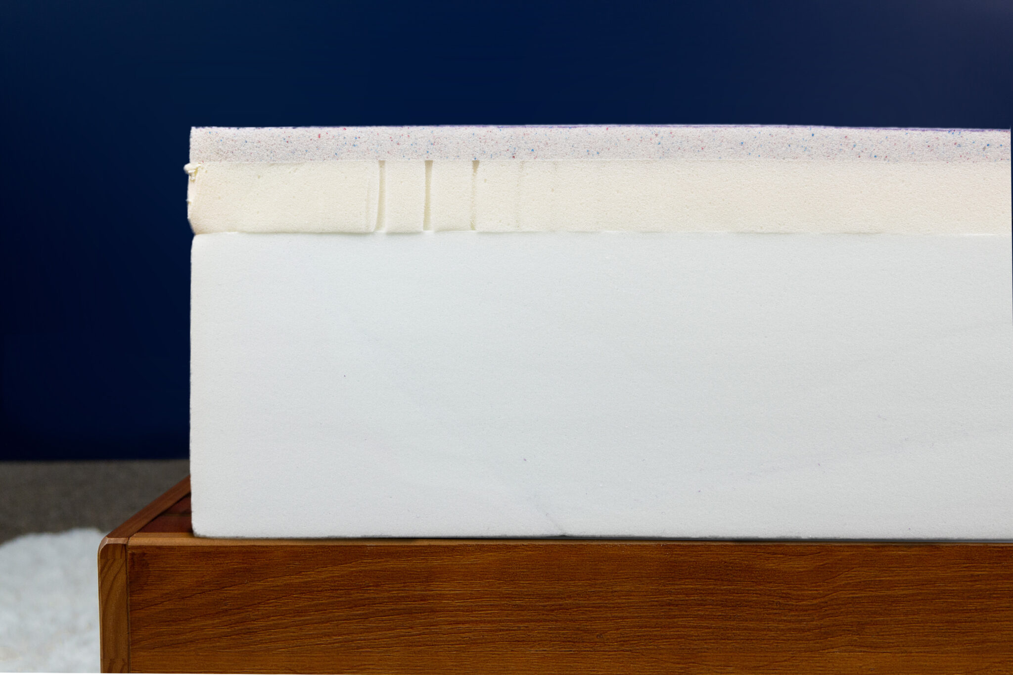 Polysleep Zephyr Mattress Review (2025) - MattressReviews.ca